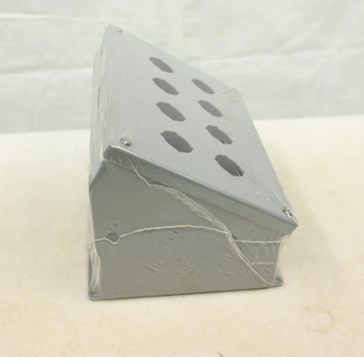 Hoffman E-8PBA Push Button Enclosure – GeekWare LLC