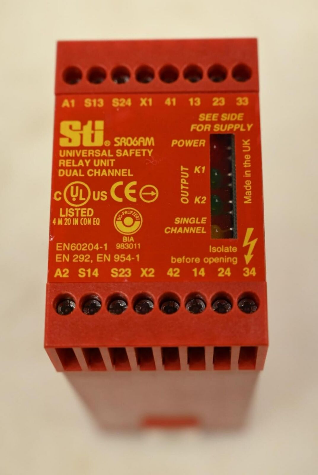 STI SR06AM Safety Relay – GeekWare LLC