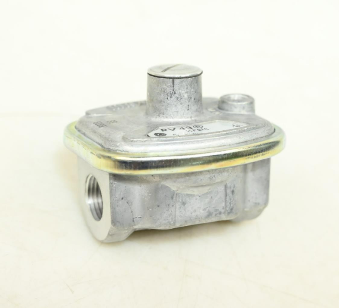 Maxitrol RV43 Gas Pressure Regulator Valve, 1/2" PSI, P0 3"-6 ...